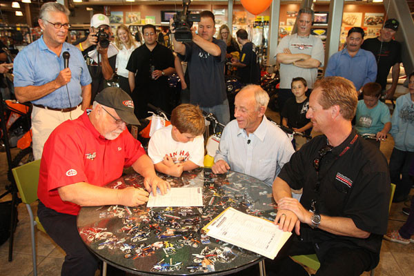 NOT FOR SALE: Malcolm Smith’s Protest - Motocross Feature - Vital MX