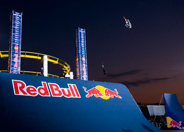 Red Bull High Rise: Ronnie Renner Aims To Go Higher, This Time in ...
