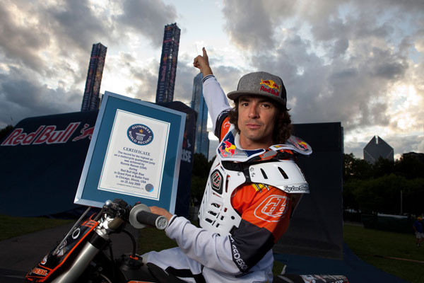 Ronnie Record: Motocross Star Ronnie Renner Breaks Big Air World Record ...