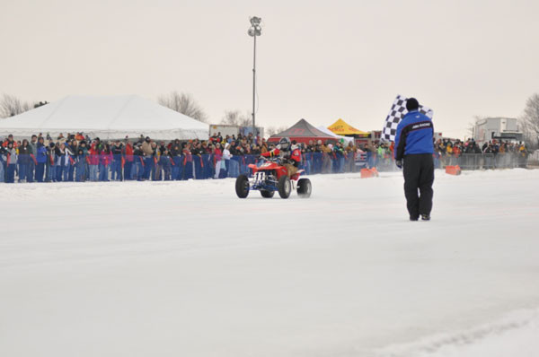 AMA Racing Ice Race Grand Championship at the Freeze X Fest - Motocross ...