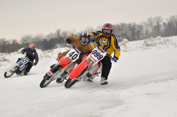 AMA Racing Ice Race Grand Championship at the Freeze X Fest - Motocross ...