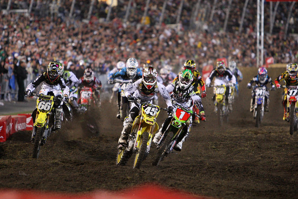 Daytona Supercross by Honda 2010 - Motocross Feature Stories - Vital MX